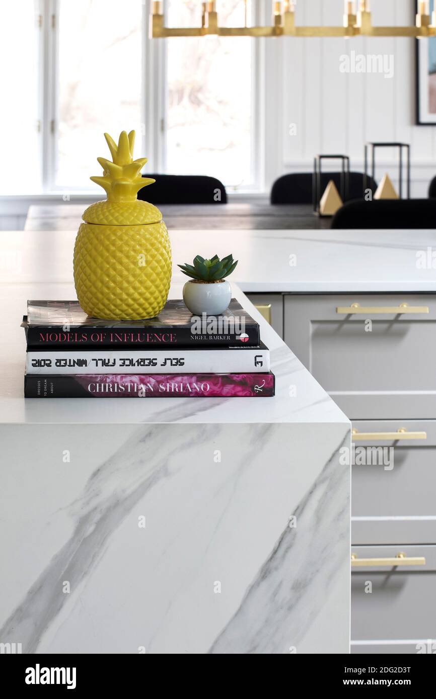 Modern kitchen countertop Stock Photo - Alamy