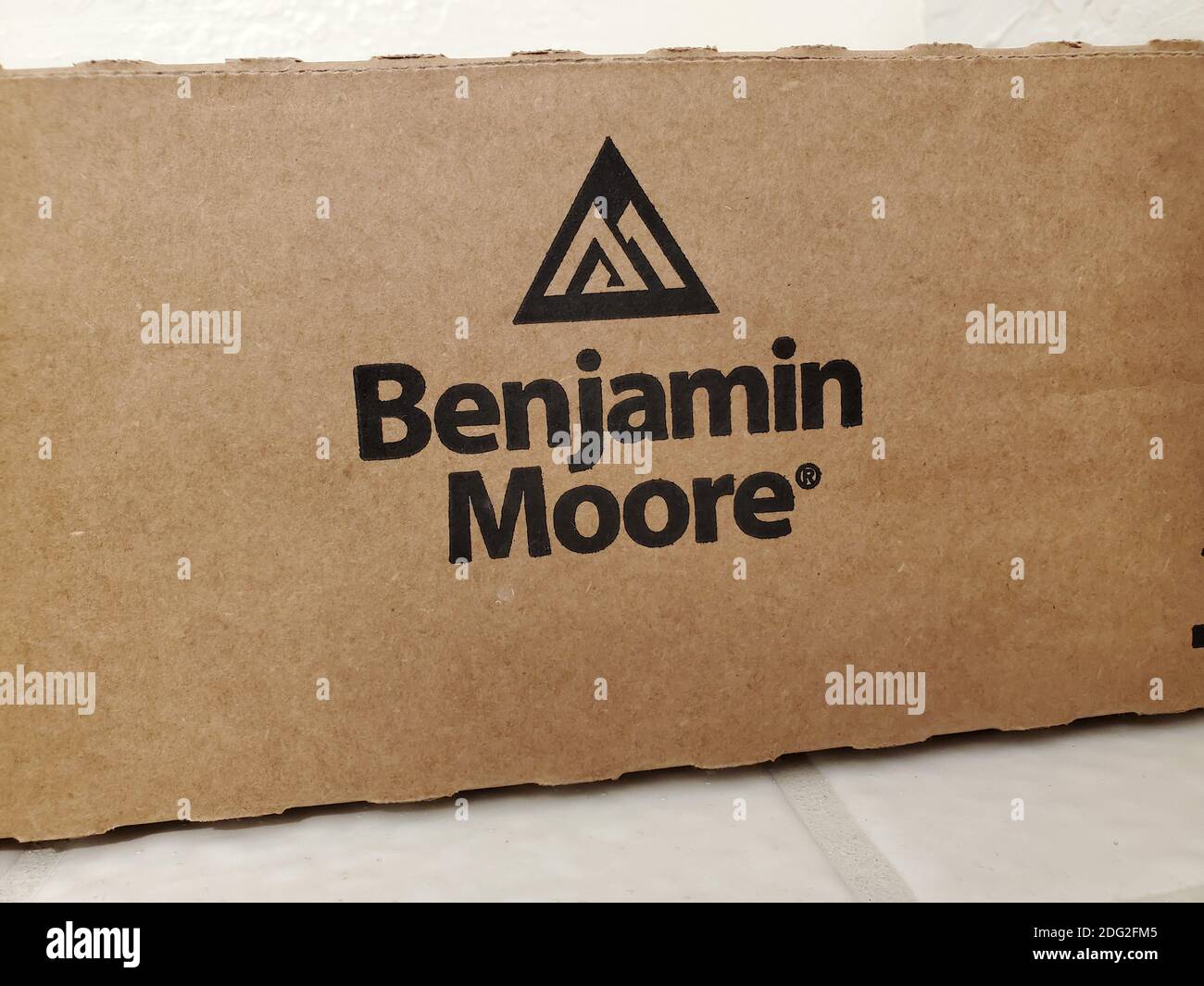 Benjamin moore paint hi-res stock photography and images - Alamy