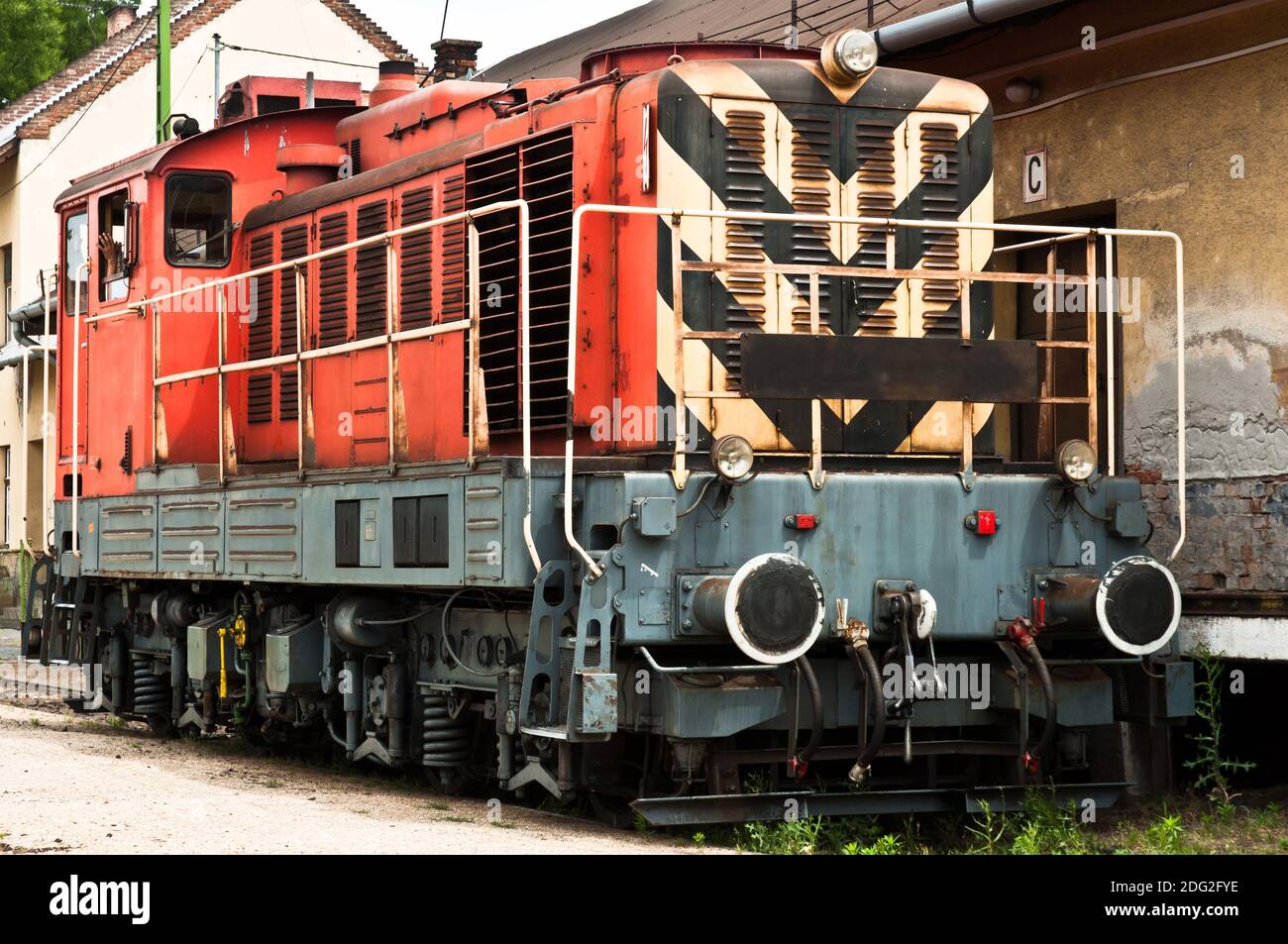 Scrap metal train car hi-res stock photography and images - Alamy