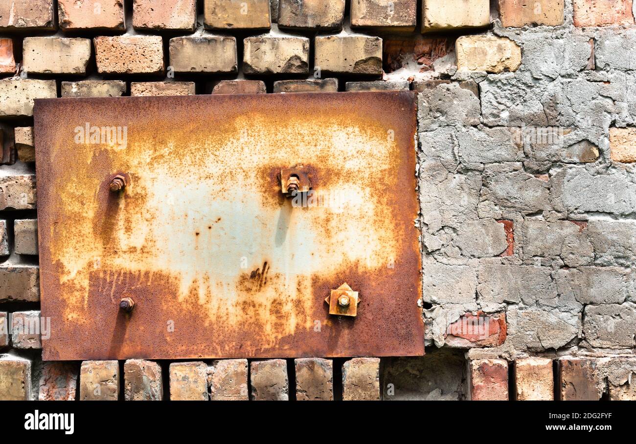Abandoned Plate High Resolution Stock Photography and Images - Alamy