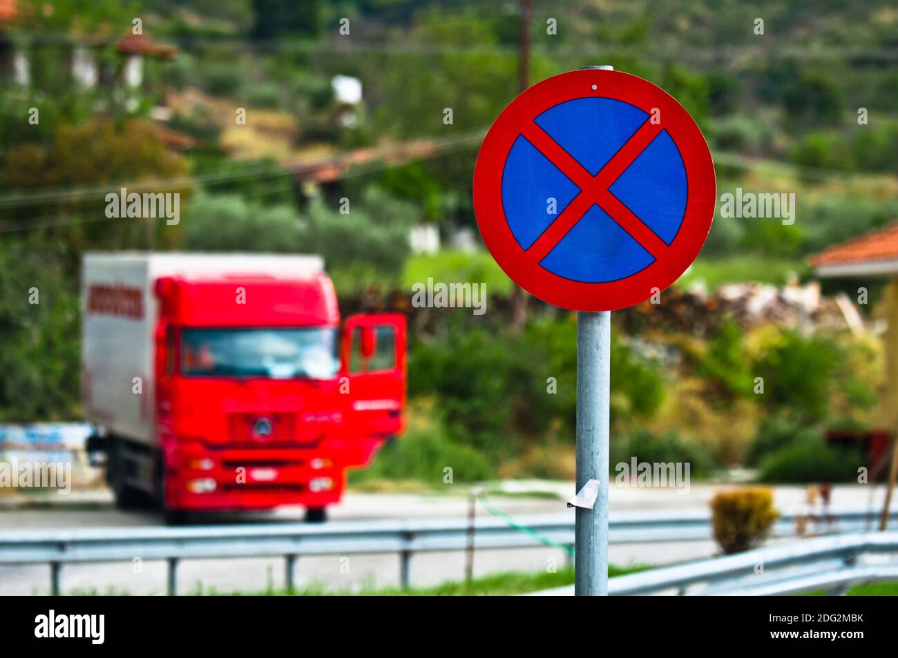 Truck stop sign hi-res stock photography and images - Alamy