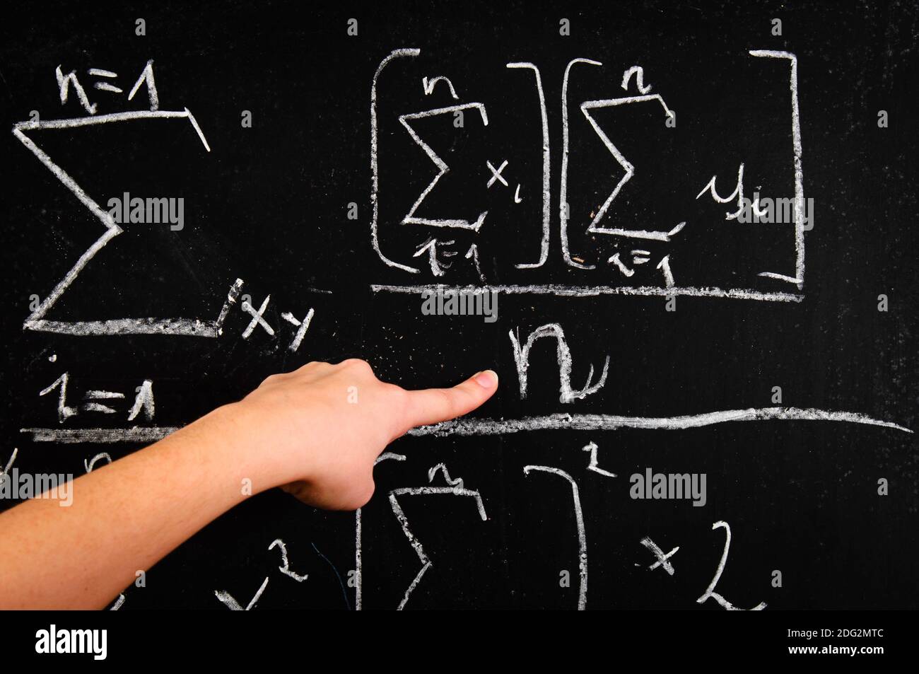 Mathematics writing formulas hi-res stock photography and images - Alamy