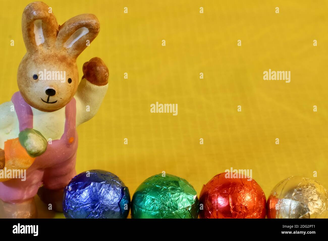 Rabbit waving hi-res stock photography and images - Alamy