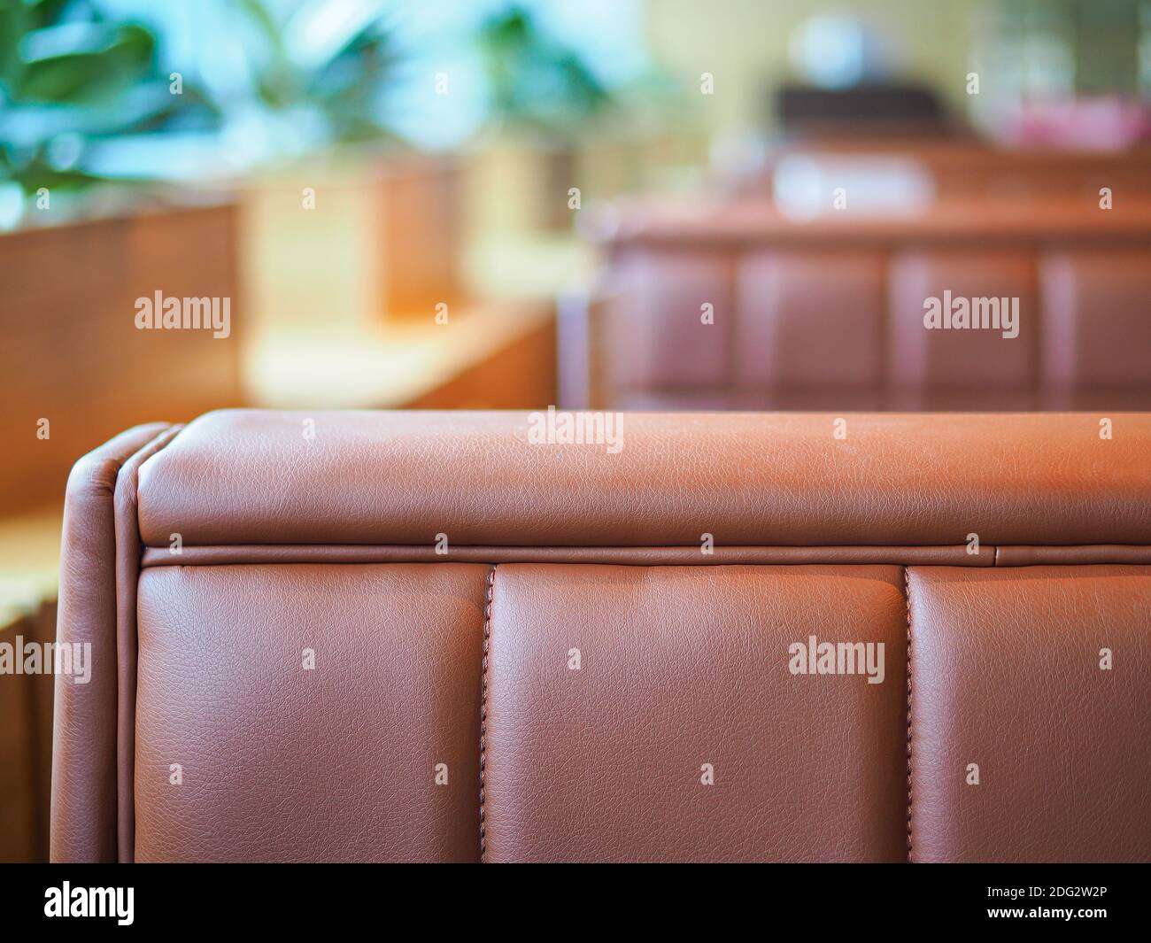 Seamless brown leather texture background hi-res stock photography and ...