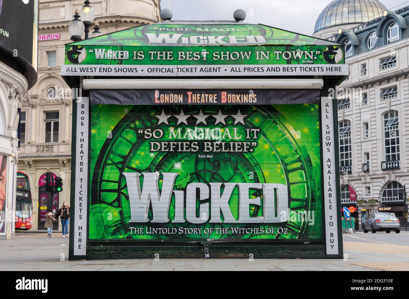 Wicked musical hi-res stock photography and images - Alamy