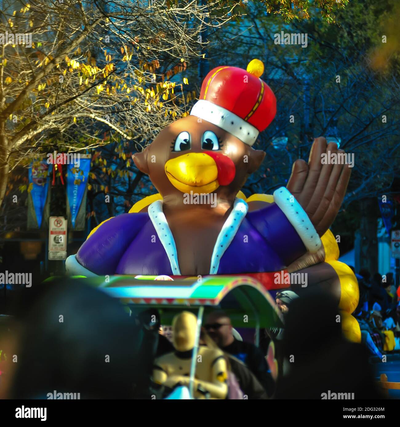 Thanksgiving parade turkey float hi-res stock photography and images ...