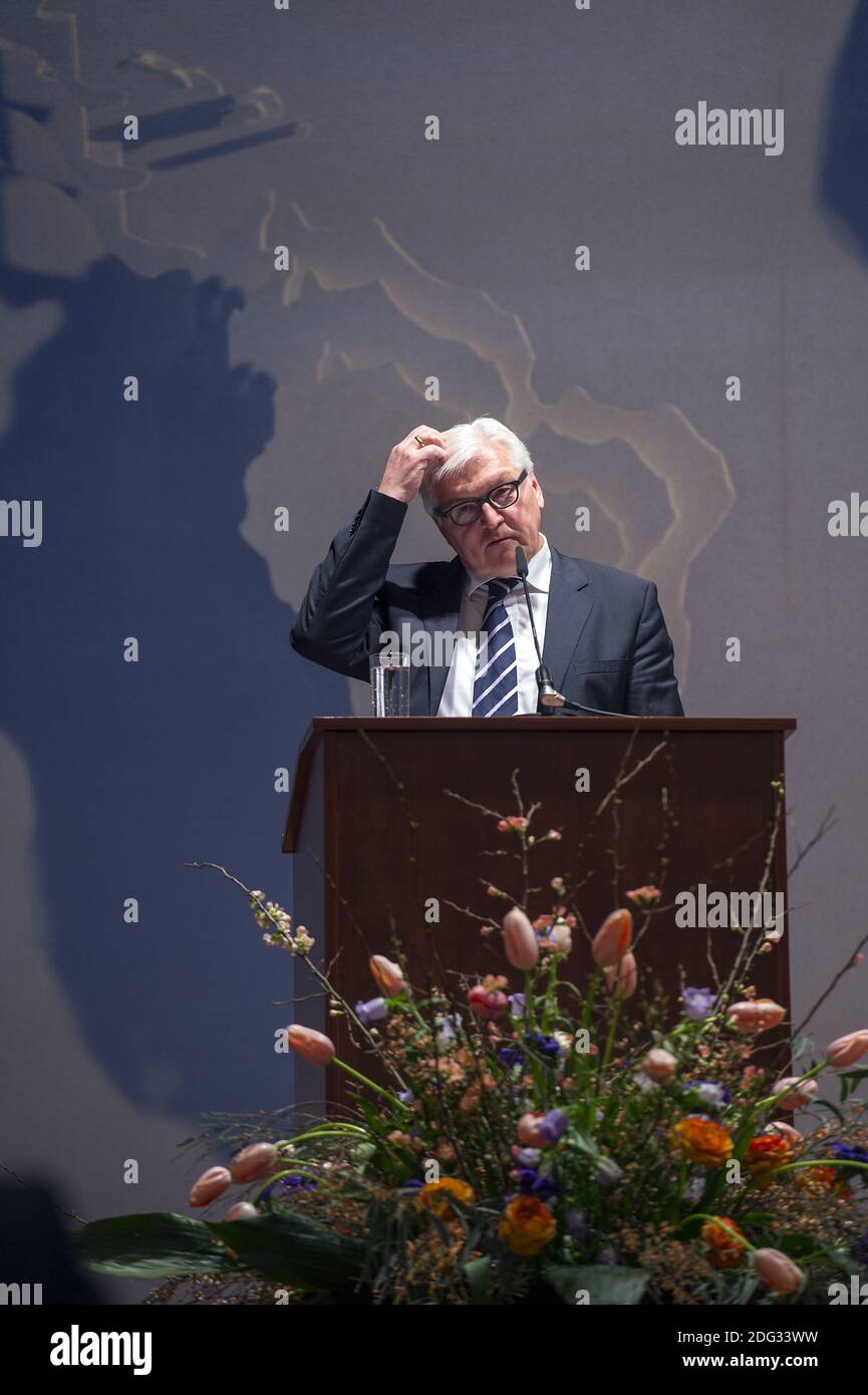 Handover ceremony hi-res stock photography and images - Alamy