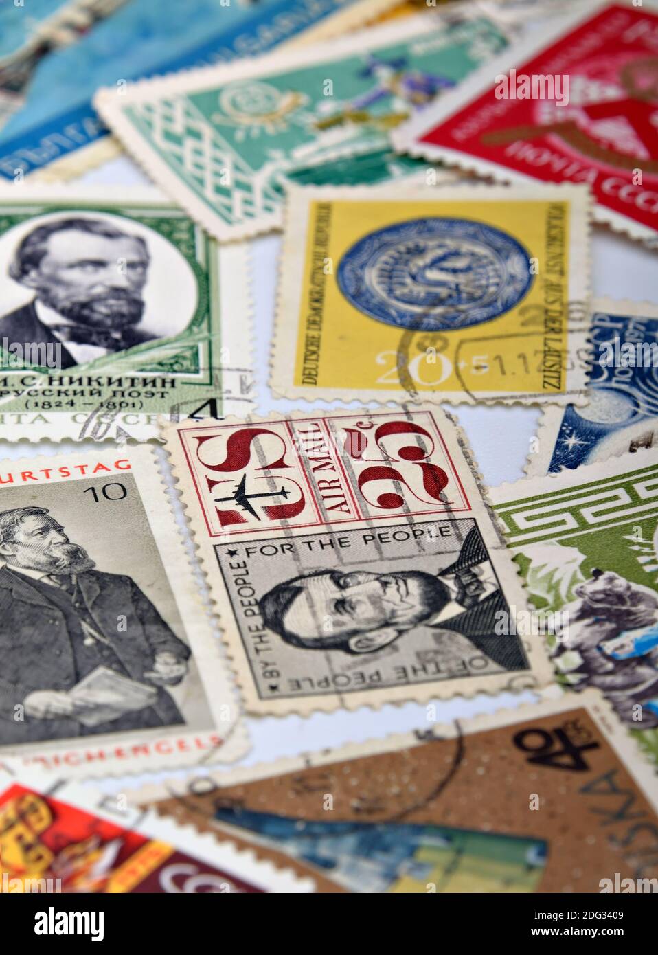 Old postage stamps hi-res stock photography and images - Alamy