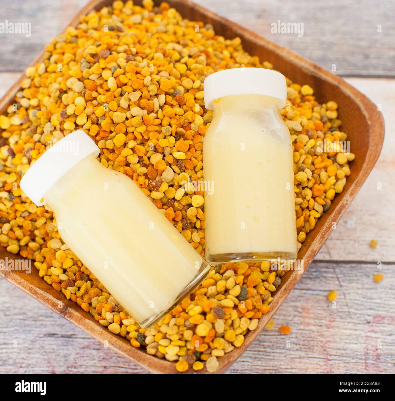 Royal Jelly Bee High Resolution Stock Photography and Images - Alamy