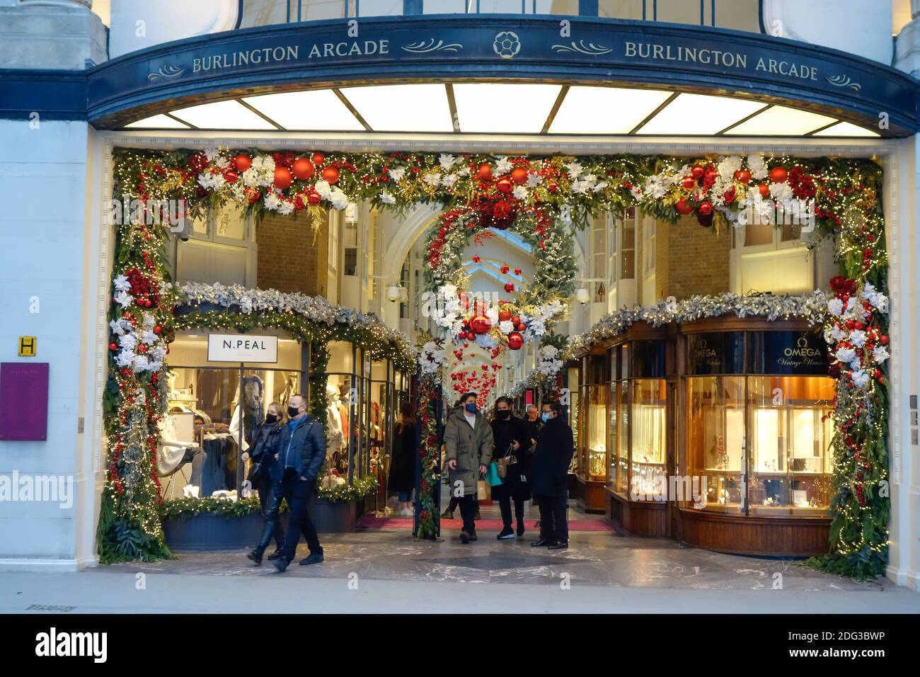 Burlington arcade location hi-res stock photography and images - Alamy