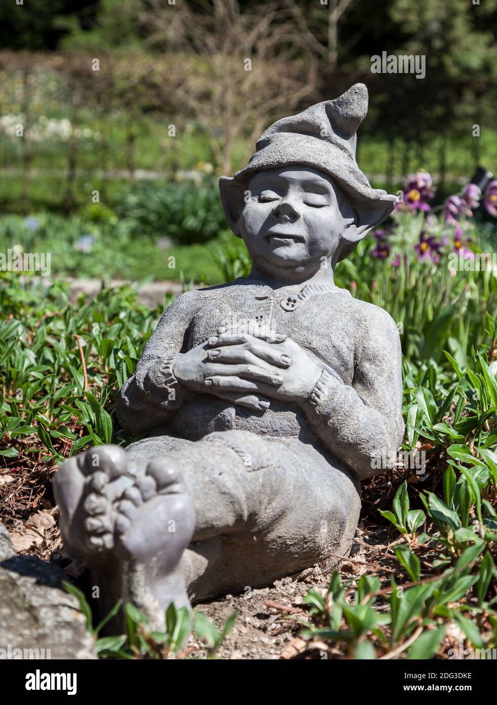 Park gnome hi-res stock photography and images - Alamy