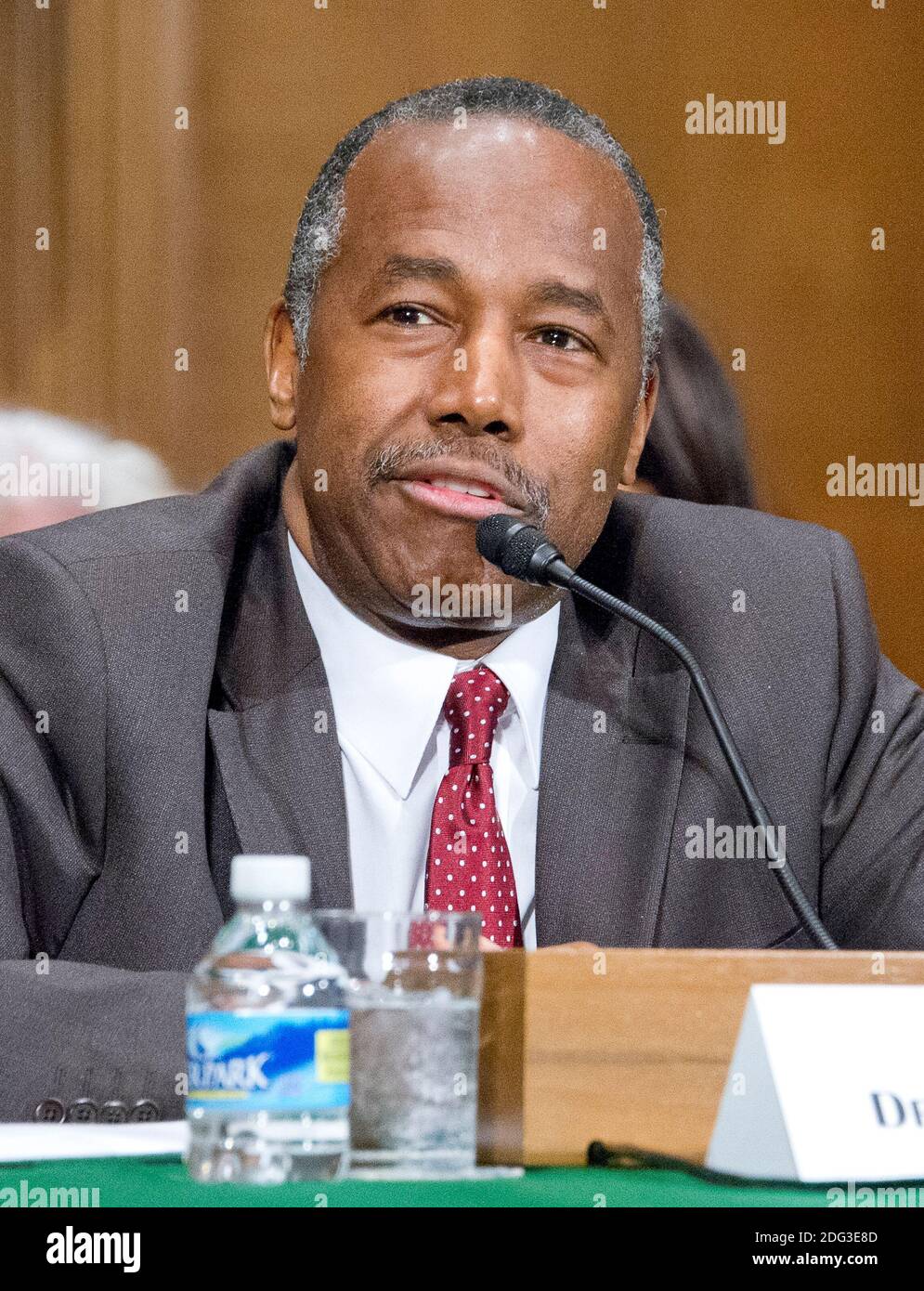 Benjamin carson hi-res stock photography and images - Alamy
