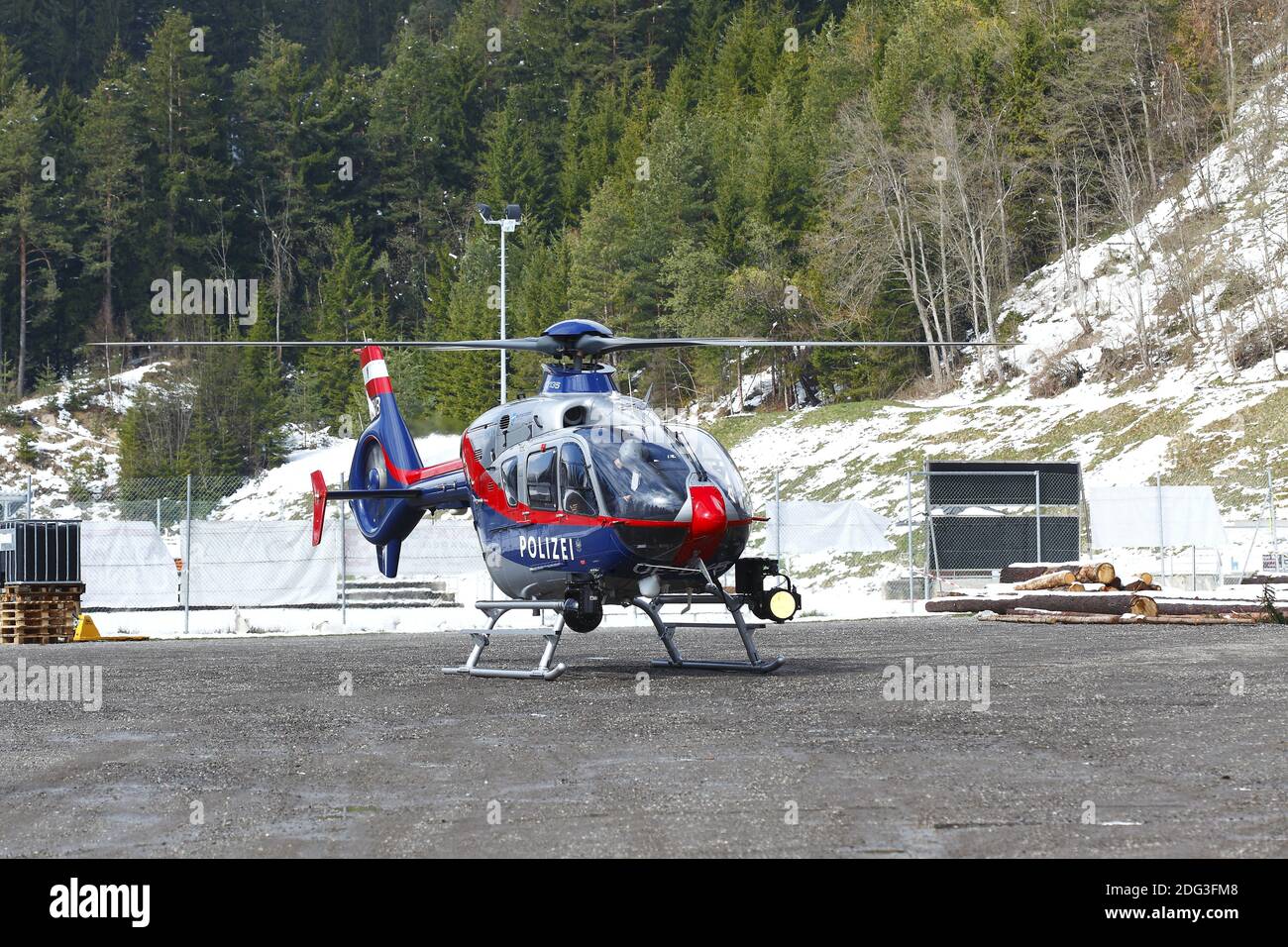 Thermal imaging helicopter hi-res stock photography and images - Alamy