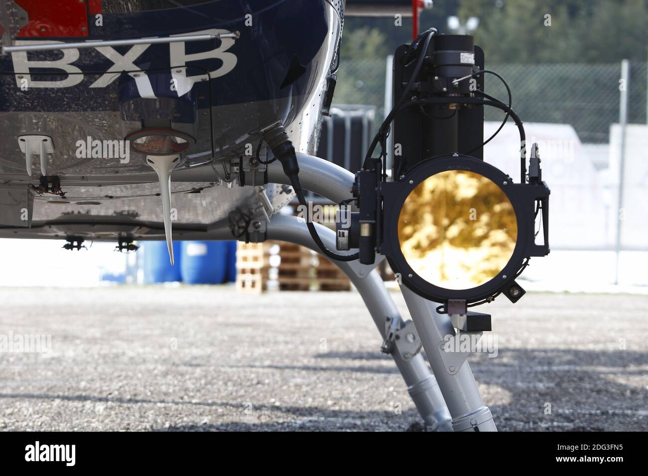 Thermal imaging helicopter hi-res stock photography and images - Alamy