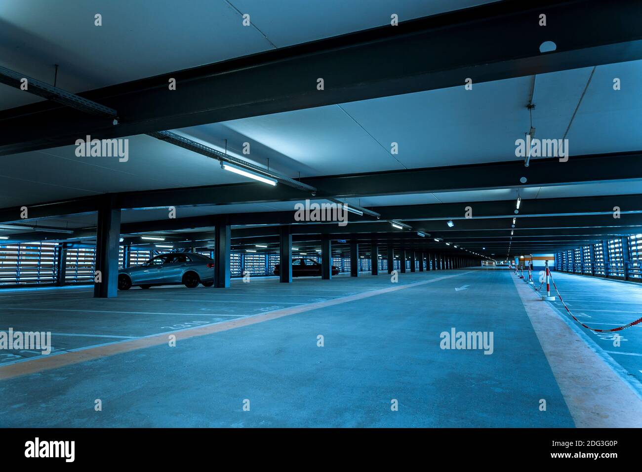 Empty parking garage Stock Photo - Alamy