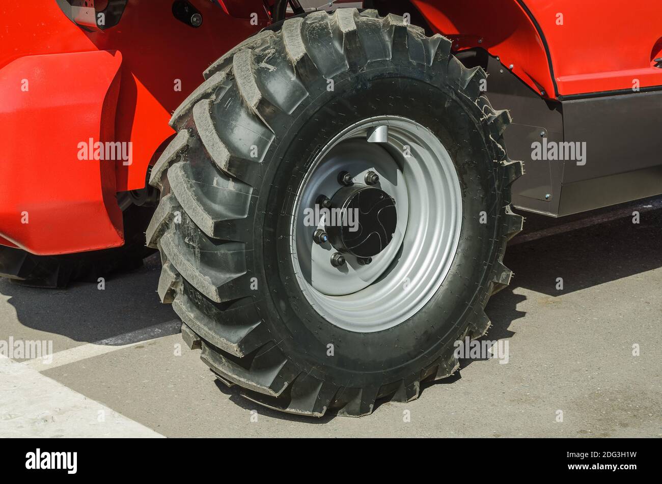 Single wheel vehicle hi-res stock photography and images - Alamy