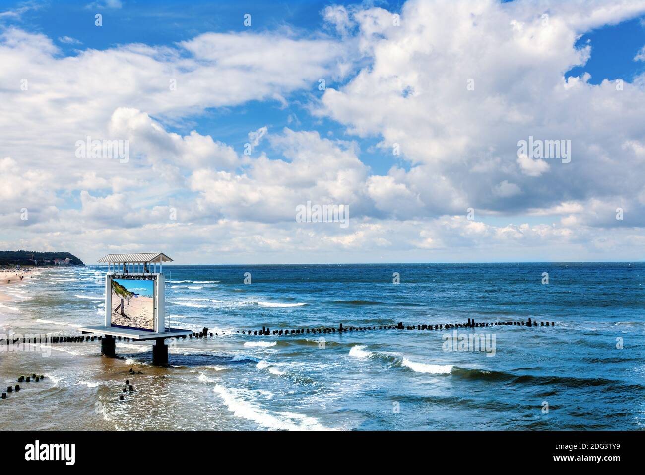 Video of the sea hi-res stock photography and images - Alamy