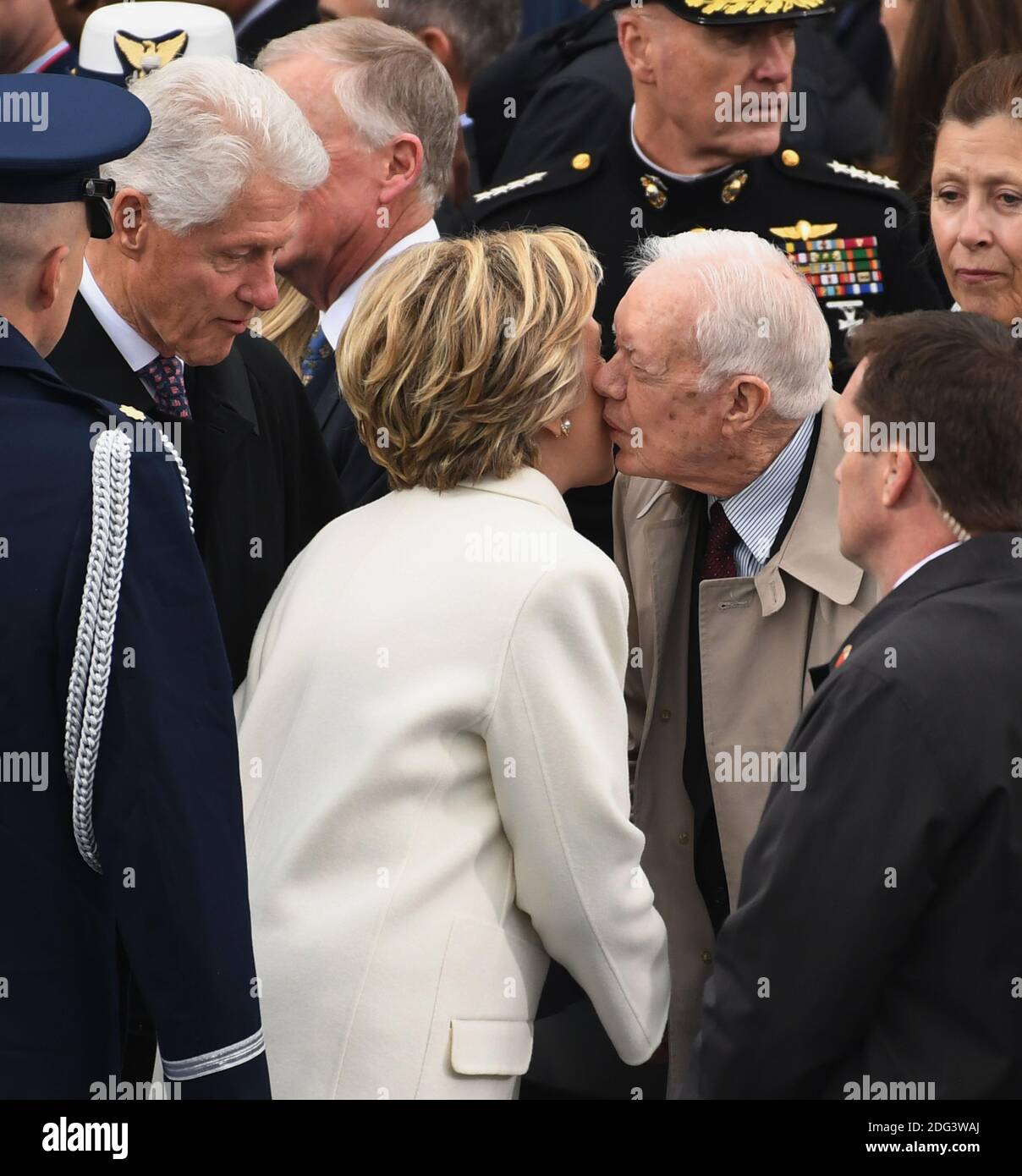 Hillary Clinton And Bill Clinton Kiss