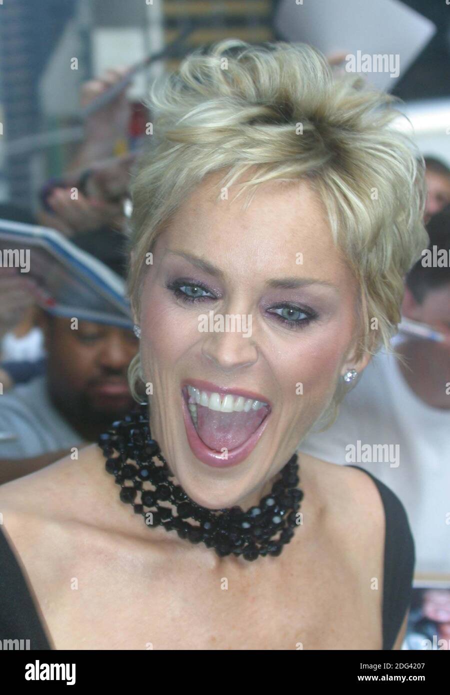 New York City 7-21-2004 Sharon Stone leaves at "The Late Show" Photo by ...