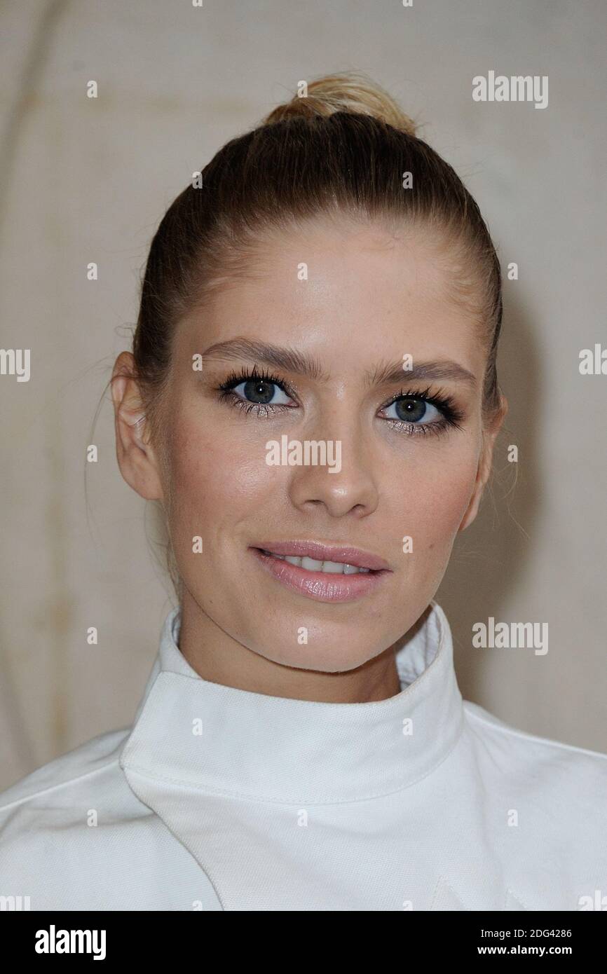 Elena perminova dior 2017 hi-res stock photography and images - Alamy