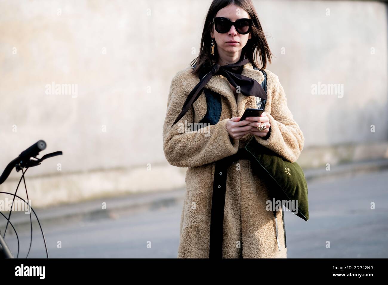 Street style, Natasha Goldenberg arriving at Dior Spring-Summer 2017 ...