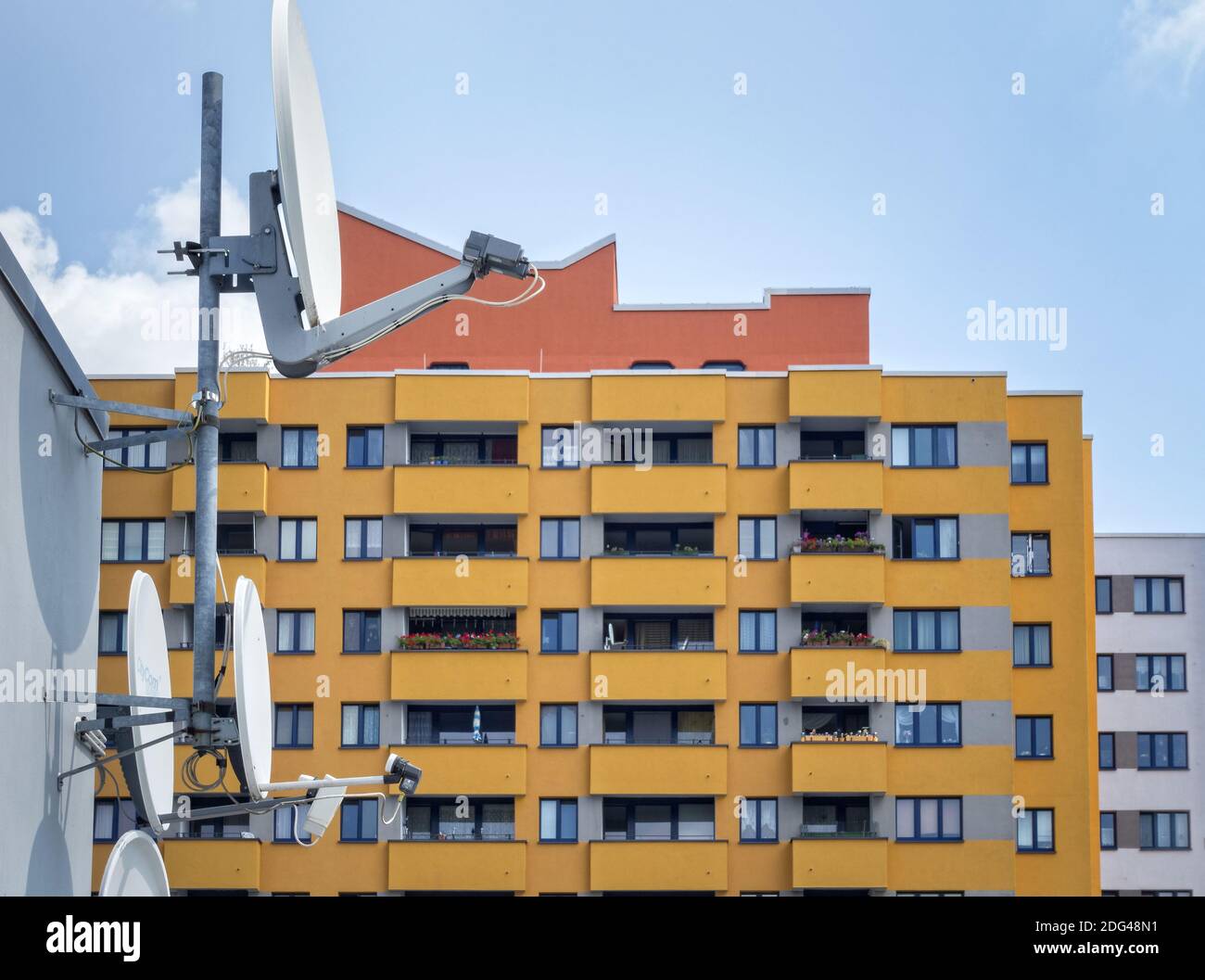 Berlin dish hi-res stock photography and images - Alamy