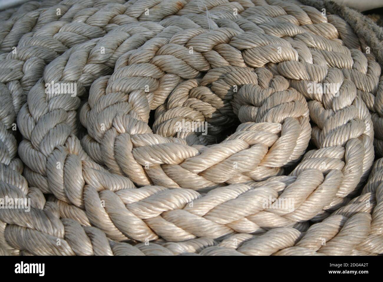 Ships rope hi-res stock photography and images - Alamy