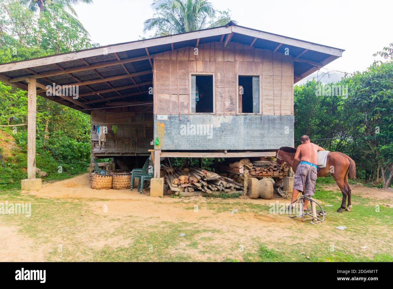 Philippine vernacular architecture hi-res stock photography and images ...