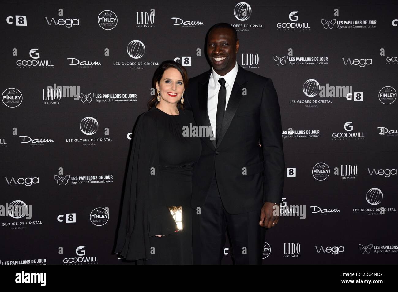 Omar Sy et Helene Sy lors de la soiree des Globes de Cristal au Lido a ...