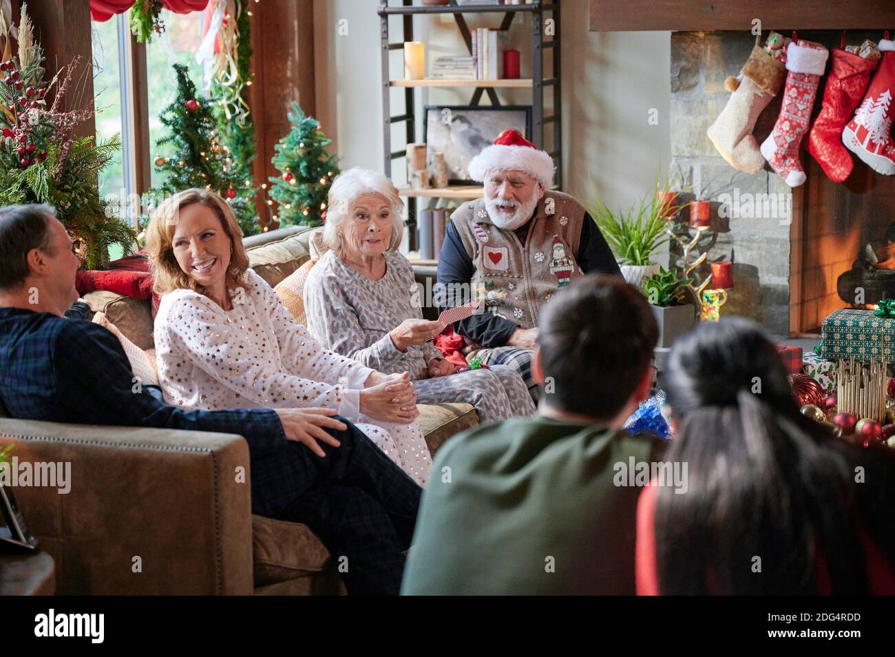 FIVE STAR CHRISTMAS, from left: Robert Wisden, Laura Soltis. Paula Shaw ...