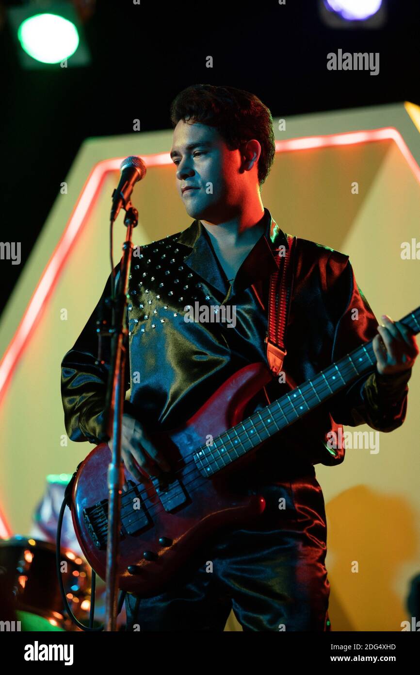 SELENA: THE SERIES, Gabriel Chavarria, Dame Un Beso', (Season 1, ep ...