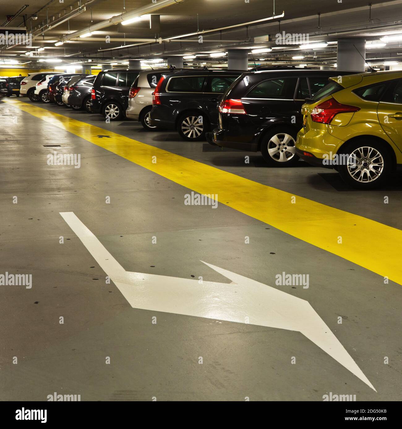 Underground cars hi-res stock photography and images - Alamy