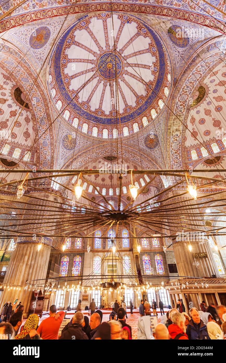 Inside the blue mosque istanbul hi-res stock photography and images - Alamy