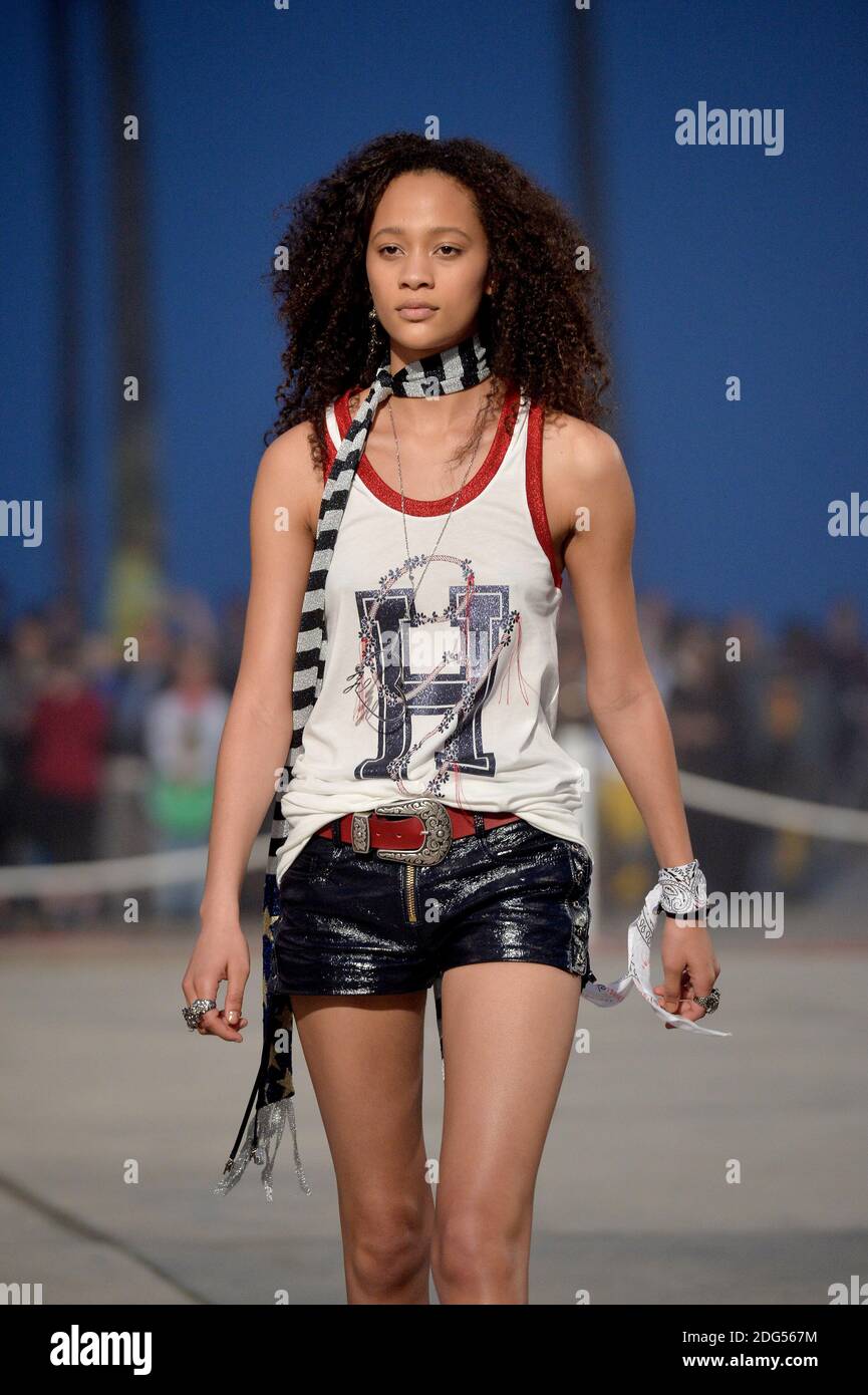 Selena forrest hi-res stock photography and images - Alamy