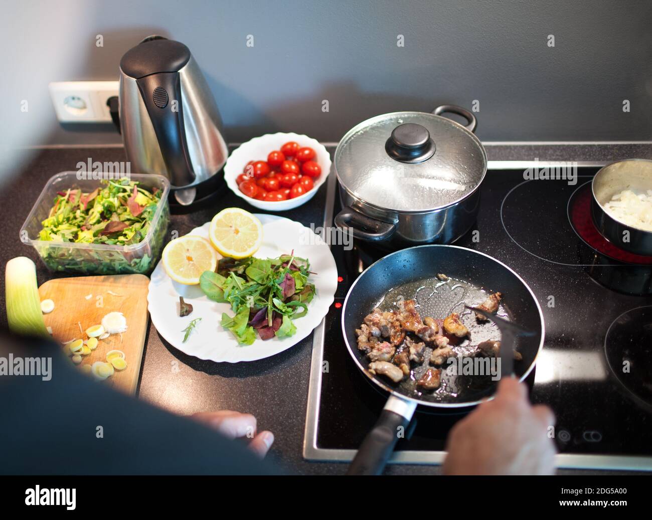 Cooking meat delicious dinner hi-res stock photography and images - Alamy
