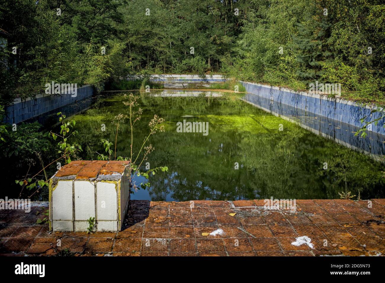 Outdoor pool germany hi-res stock photography and images - Alamy