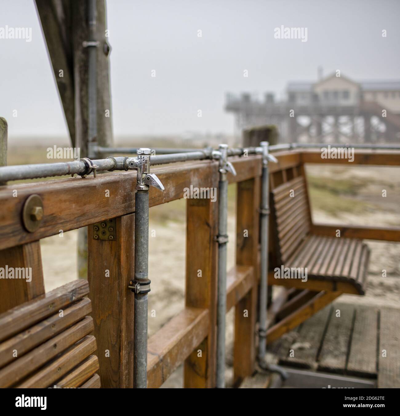 Washing on the beach Stock Photo - Alamy