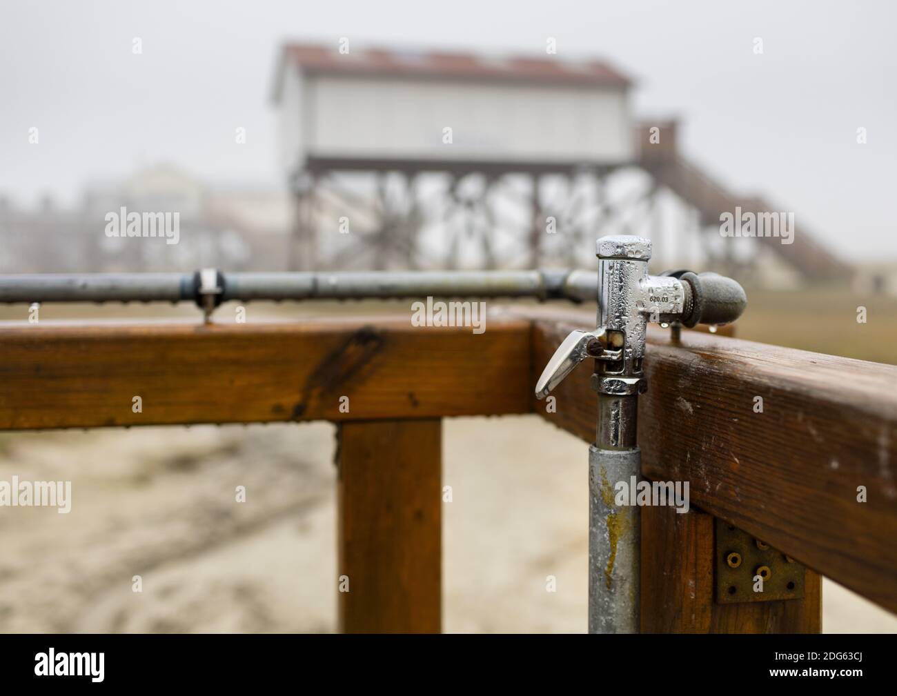 Water flush hi-res stock photography and images - Alamy