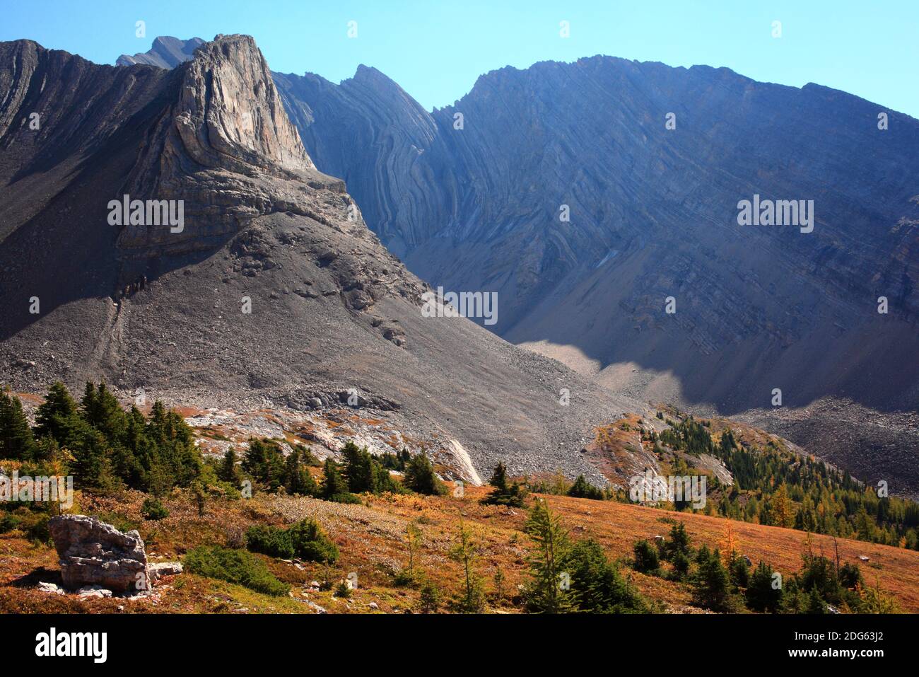 Steep barren hillside hi-res stock photography and images - Alamy