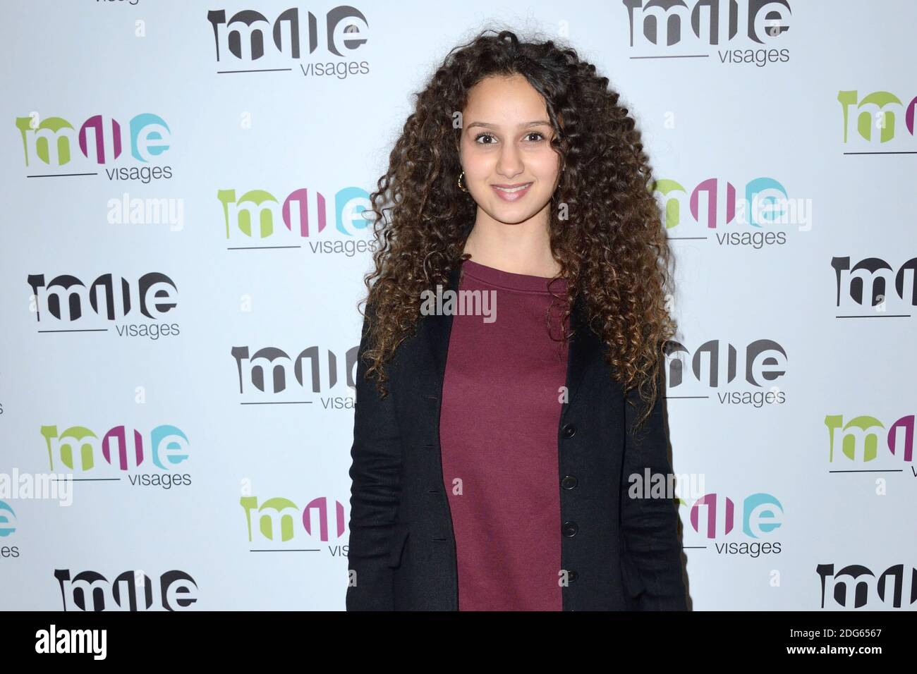 Oulaya Amamra assiste aux 10 ans de l'Association 1000 Visages au ...