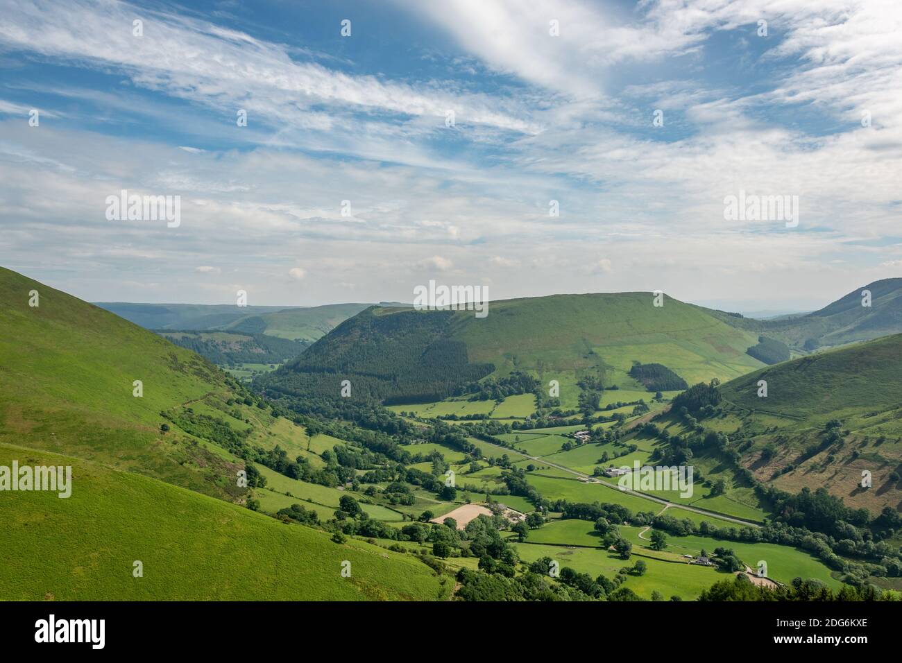 Dinas mawddwy fotel dinas hi-res stock photography and images - Alamy