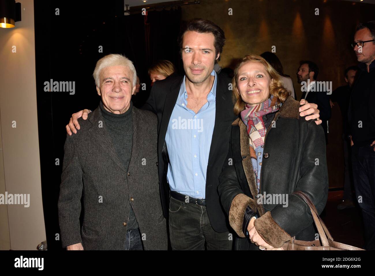 Guy Bedos, Nicolas Bedos, Joelle Bedos assistent a la premiere de ...