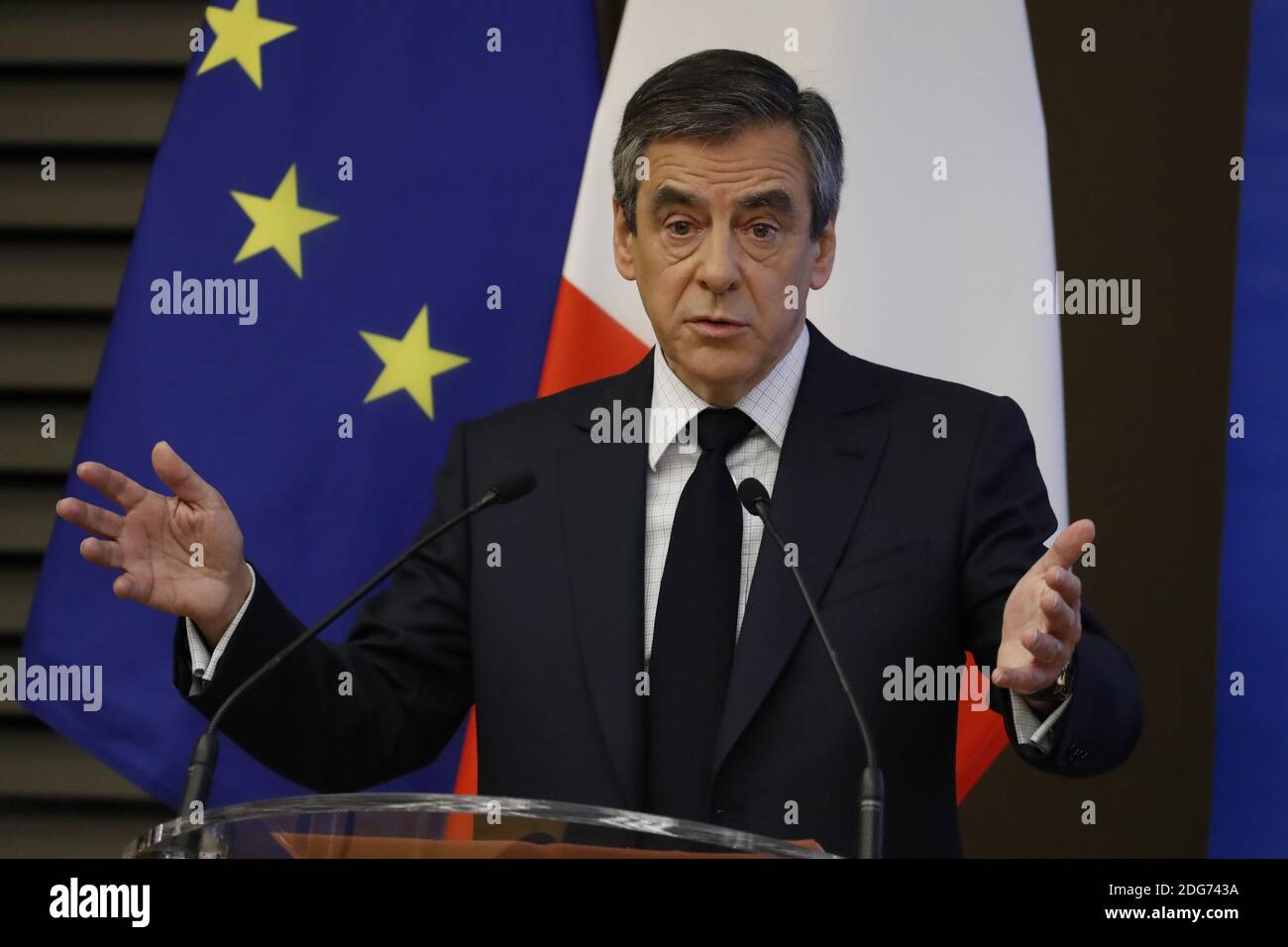 Former French Prime Minister and candidate for the center-right 2017 ...