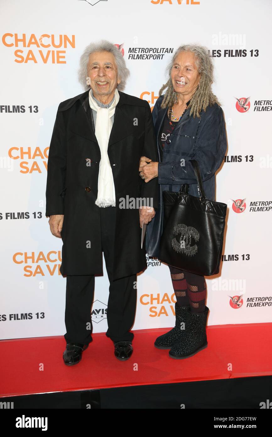 Francis Lai et sa femme Dagmar Lai lors de la premiere de "Chacun sa ...