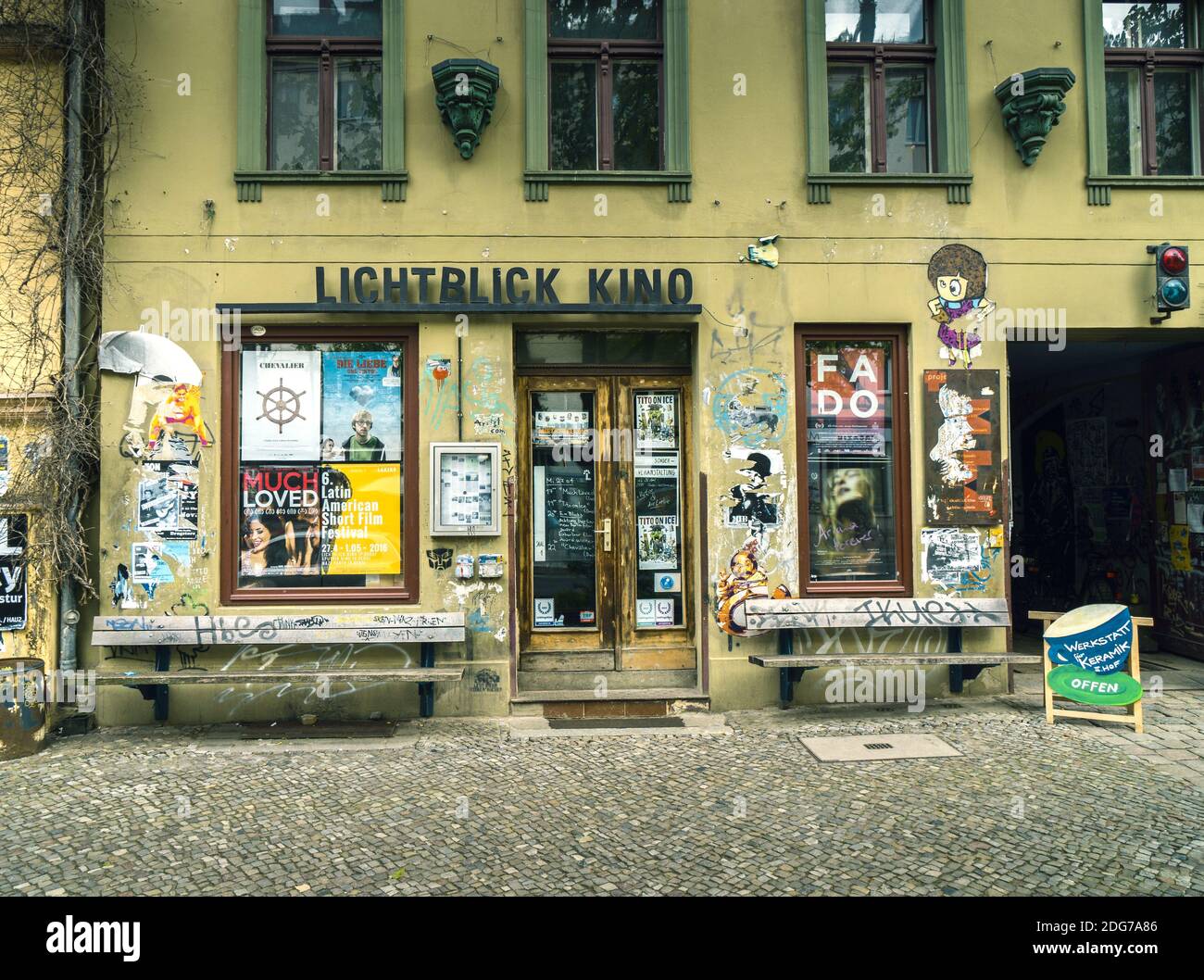 Theater movie hi-res stock photography and images - Alamy