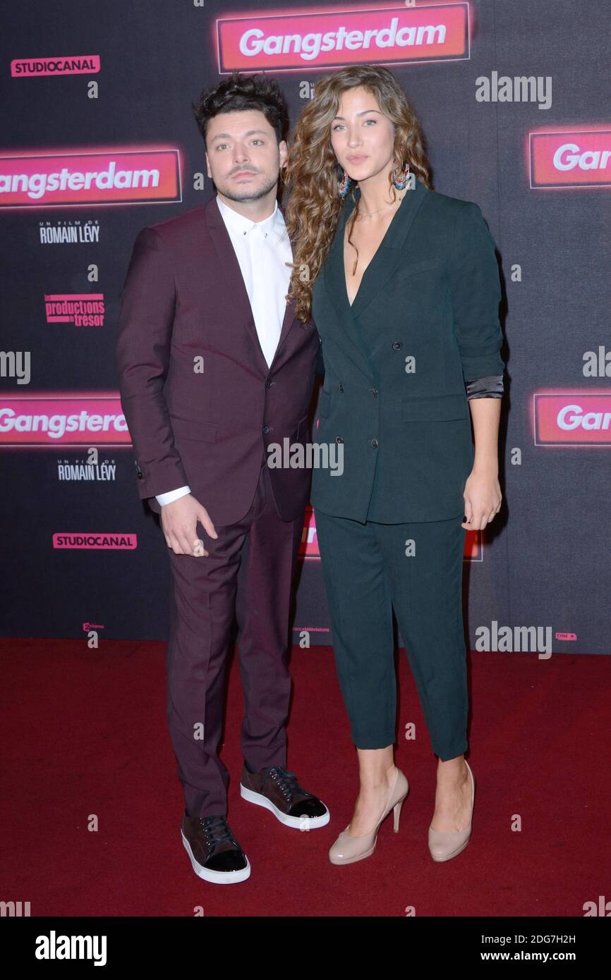 Kev Adams et Manon Azem assistent a la premiere du film Gangsterdam au ...