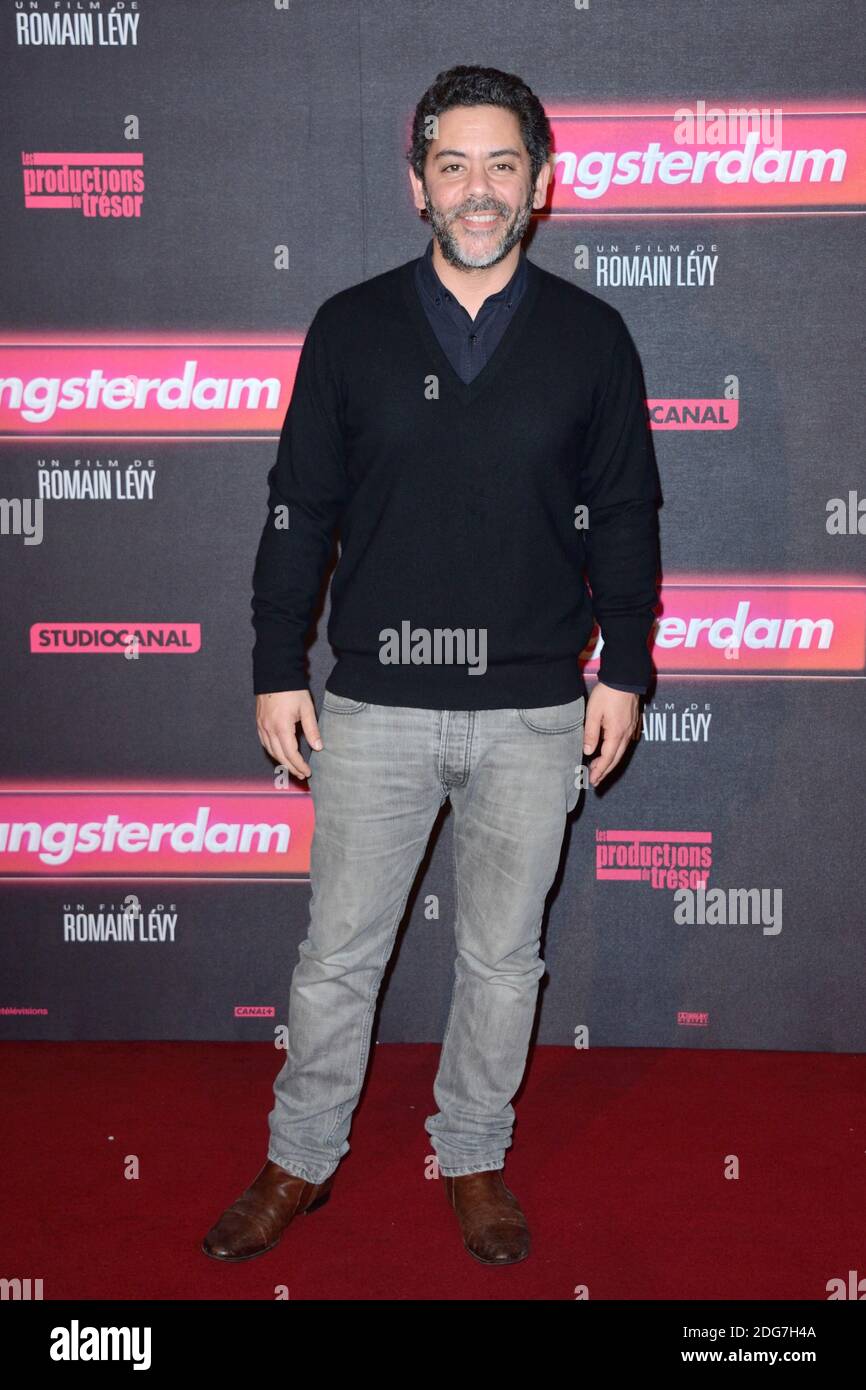 Manu Payet assiste a la premiere du film Gangsterdam au Cinema le Grand ...