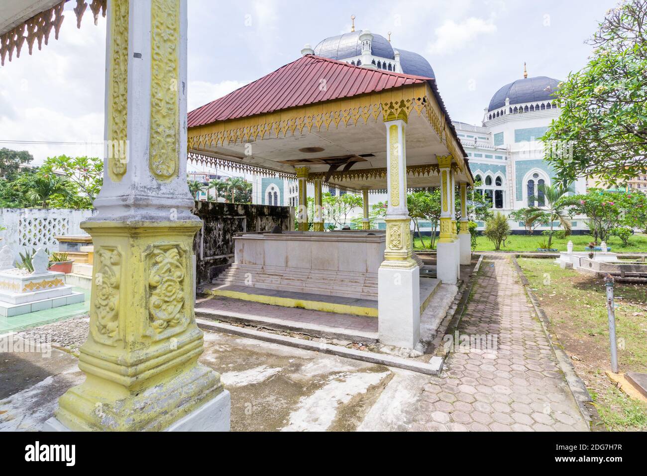 The Grand Mosque of Medan in Sumatra, Indonesia Stock Photo - Alamy