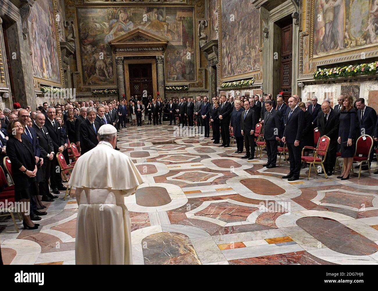 Papal audience hall hi-res stock photography and images - Alamy