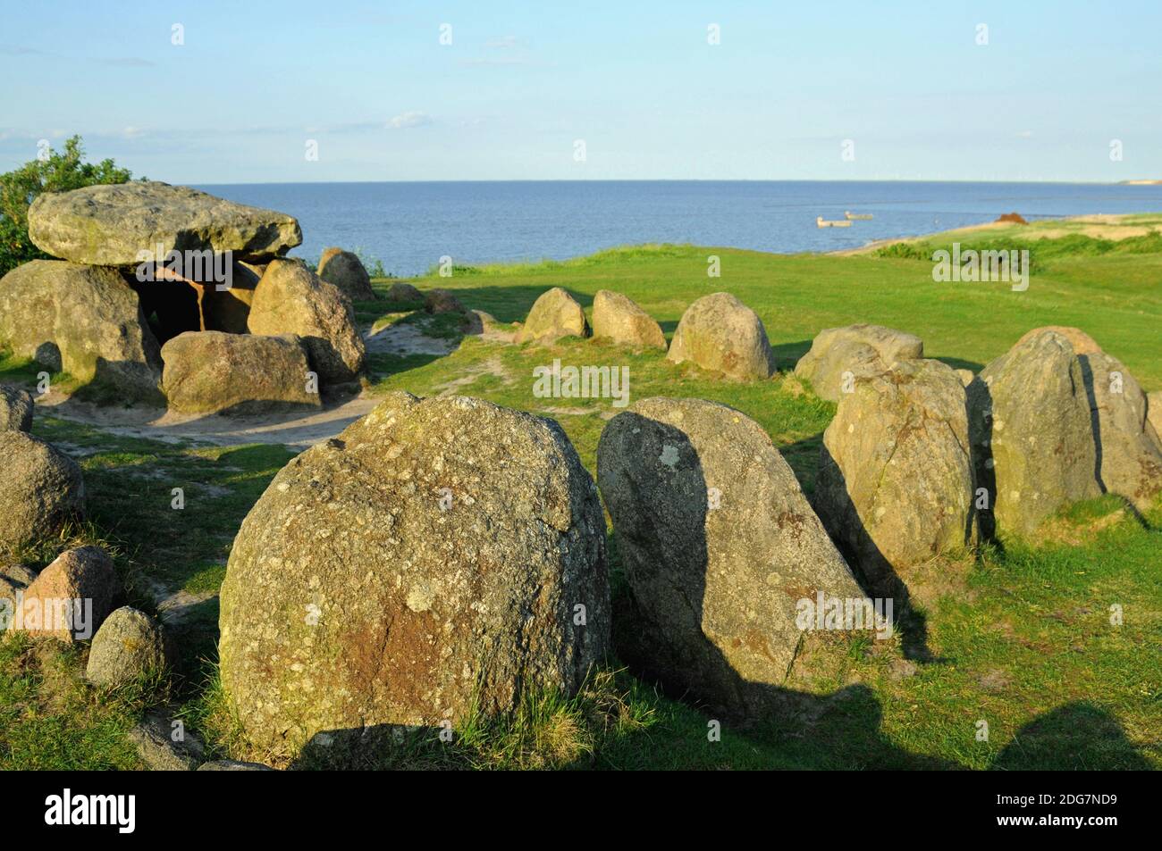 Megalithic grave hi-res stock photography and images - Alamy